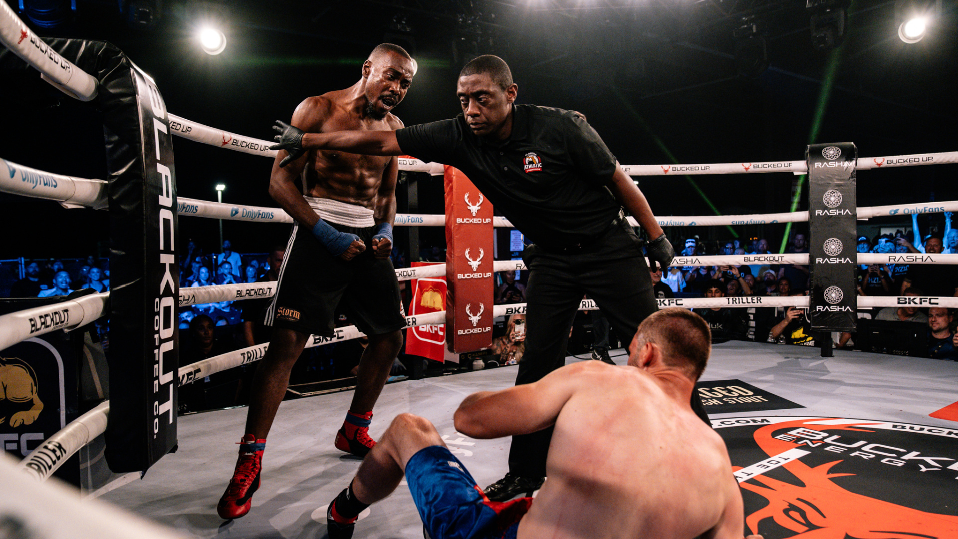 The all-action Rodney Hinton cruises to 2-0 in Clearwater | BKFC